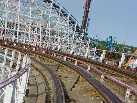 Six Flags Great America Ride Info - American Eagle